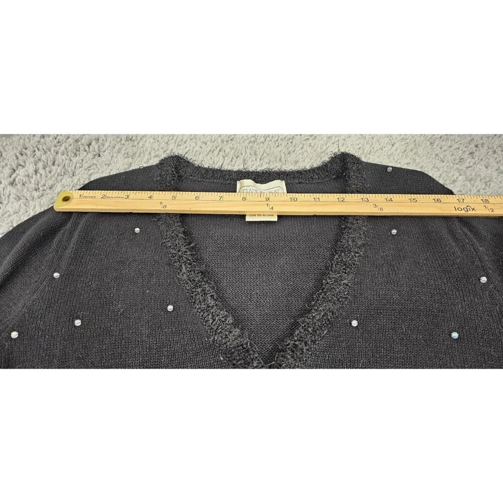 Mandal Bay | Sweaters | Vintage Mandal Bay Black Christmas Cardigan ...